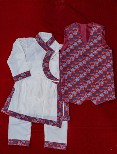 Discover New Arrival: Traditional Nepali Daura Suruwal Set